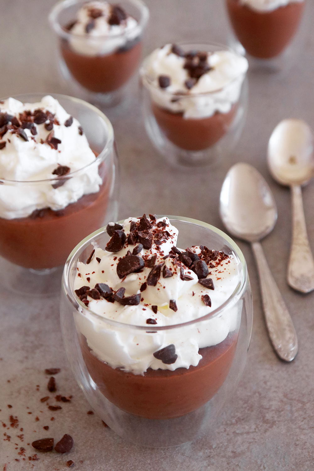 Chocolate Pudding with Whipped Cream | Lil' Cookie