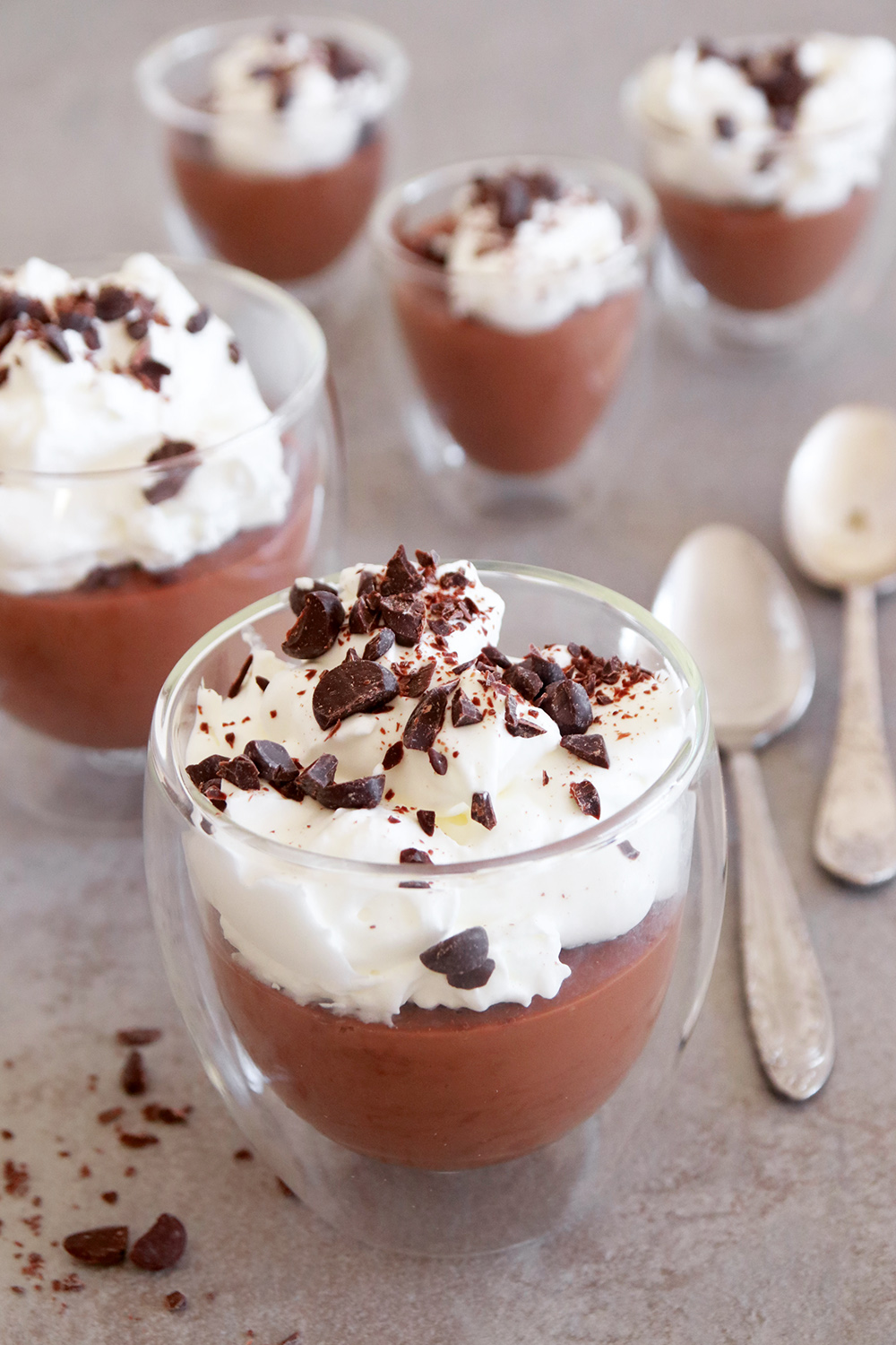 Chocolate Pudding with Whipped Cream | Lil' Cookie