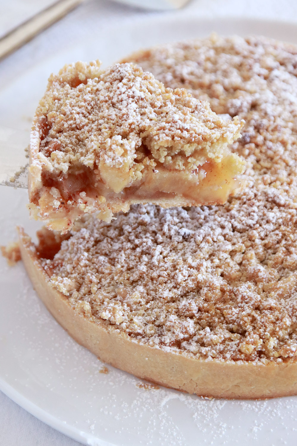 Apple Crumble Pie | Lil' Cookie